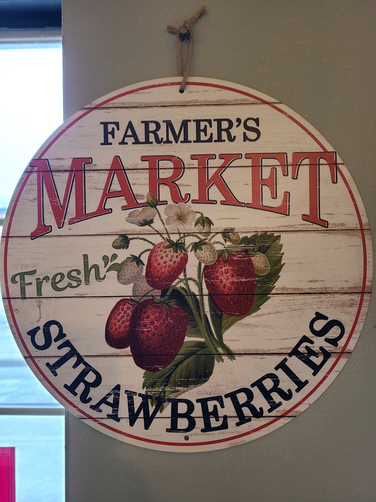 Round Metal Themed Wall Signs – Vintage Rustic Decor