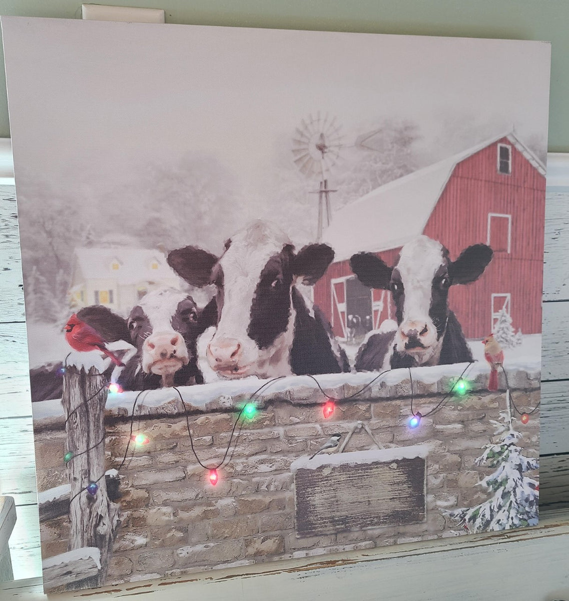 LED Cows Gathering with Lights – Vintage Rustic Decor